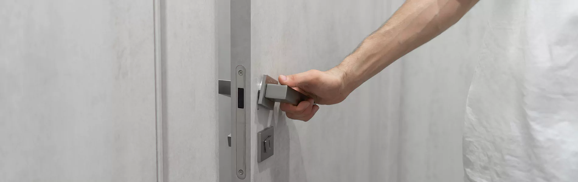 Push to Lock Door Stroud - Push to Lock Door Installation